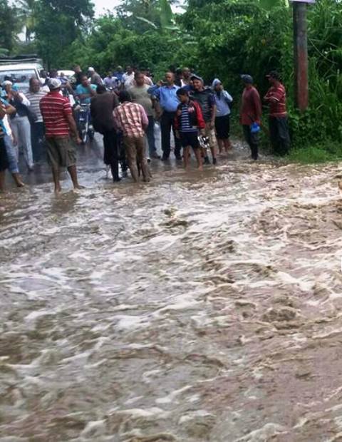 Se Producen Inundaciones De Calles Y Viviendas En Sectores De La Parte